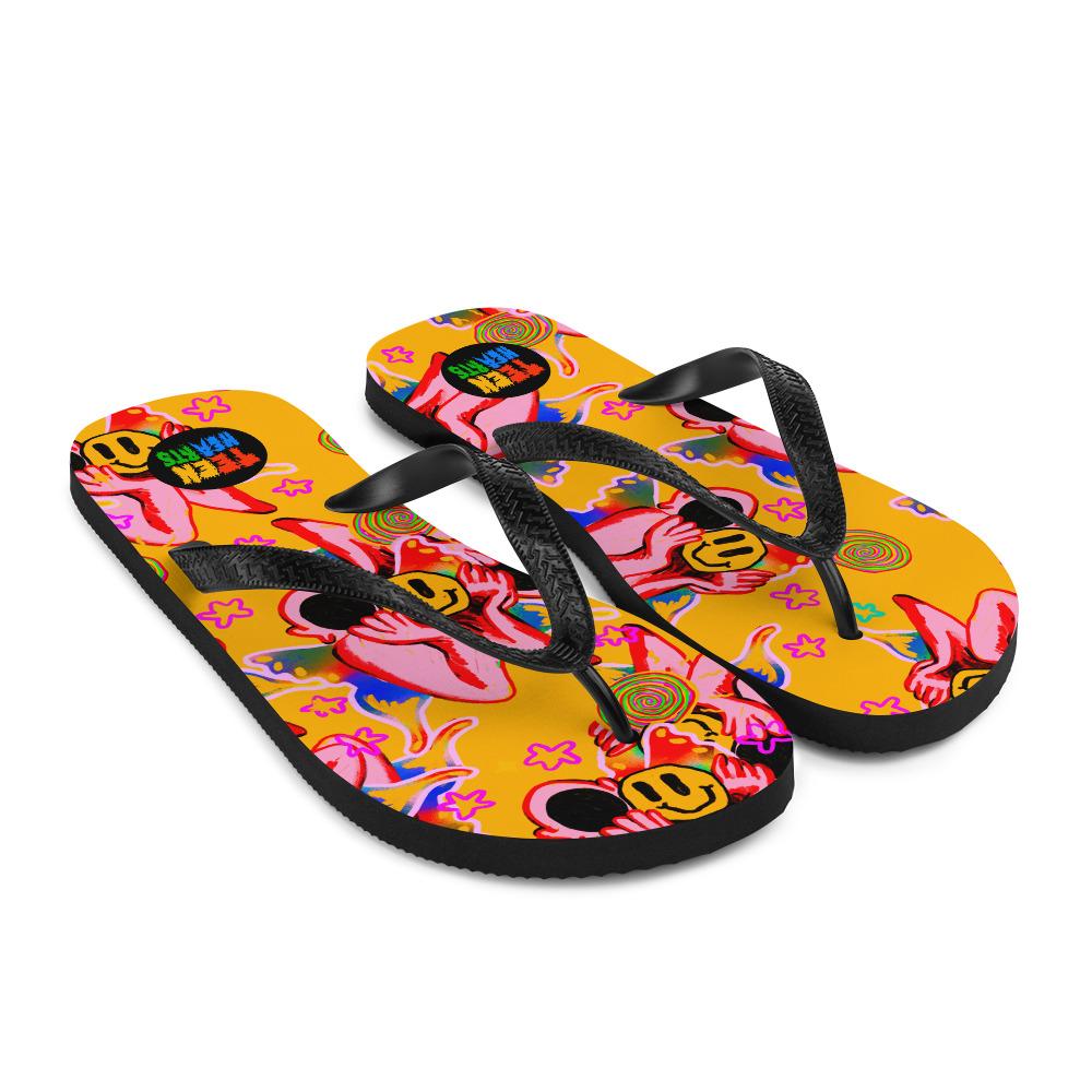 Smiley Flip-Flops – Teen Hearts Clothing - STAY WEIRD